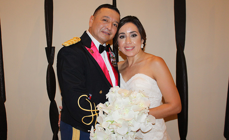 Roberto Solórzano y María Esther Segura llegan al altar - Diario La Tribuna