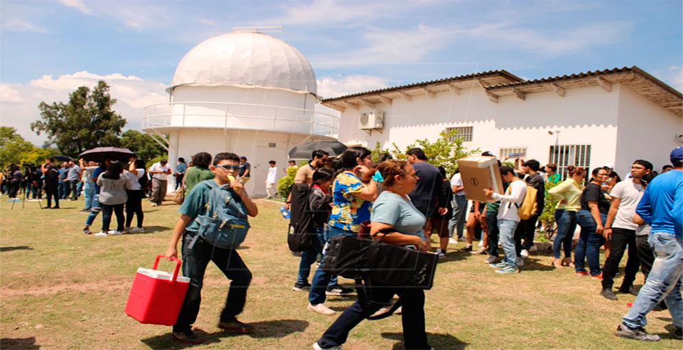 Así presenciaron el eclipse solar anular en Honduras (Galería) - Diario ...