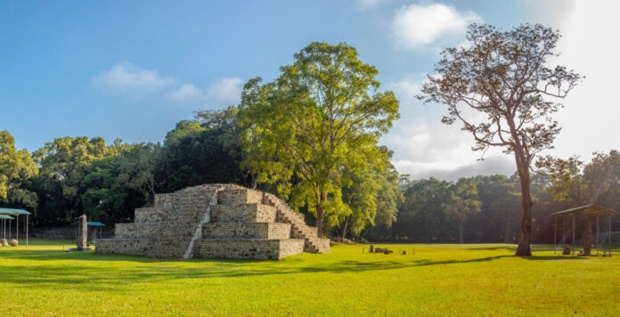 Arqueólogos japoneses anuncian nuevas excavaciones en Copán