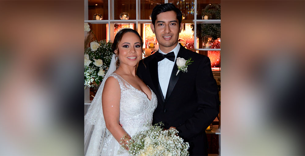 María Angelina Lucas y Óscar Manzanares ya son esposos