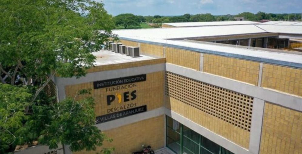 Shakira inaugura la escuela 19 de su fundación “Pies descalzos”