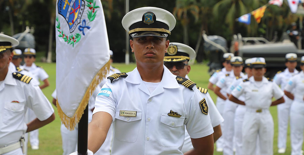 Fuerza Naval celebra con honores su 159 aniversario