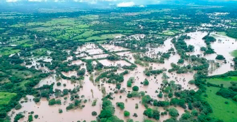 Un desaparecido y severos daños materiales causa Sara en Olancho