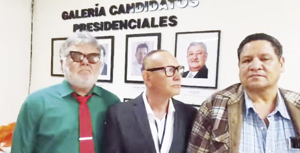 Hermano del "Pollo" Contreras se pasa al PINU y podría ser su rival