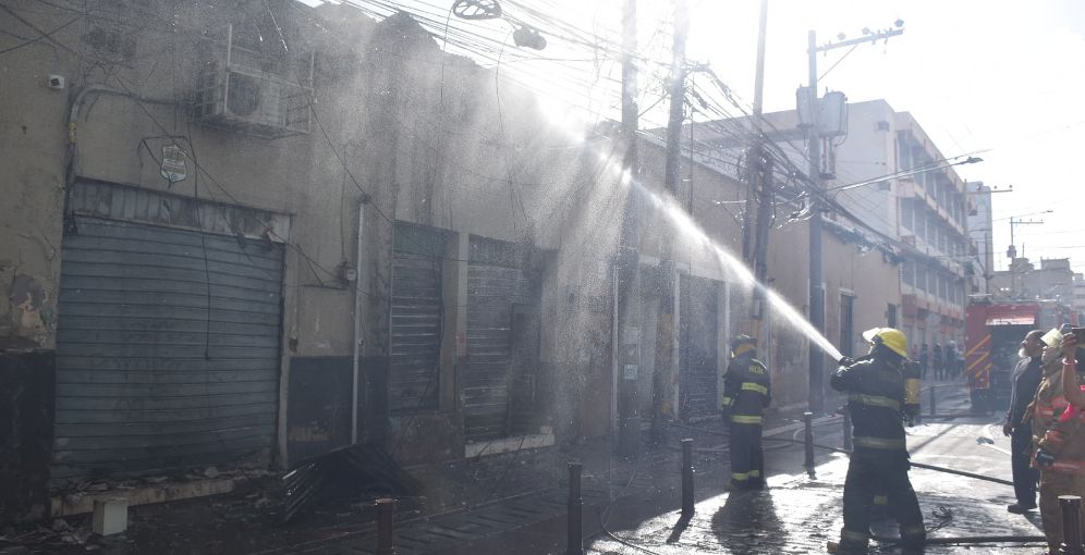 ¿Qué causó el incendio que destruyó comercios en el centro de Tegucigalpa?
