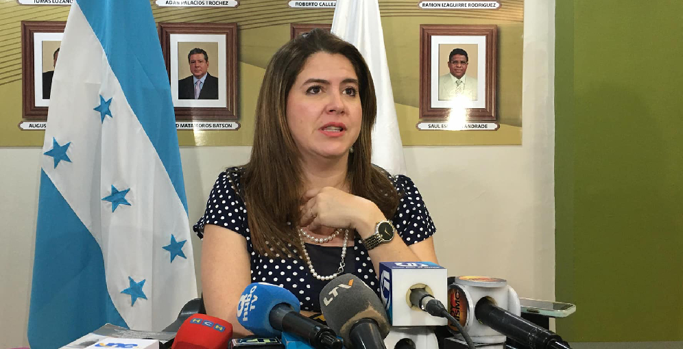 Cossette López: "Me están sometiendo a tortura psicológica"
