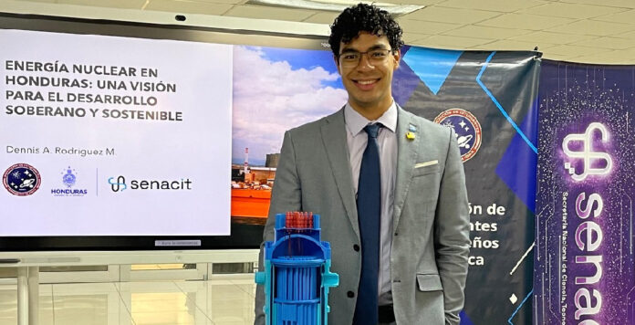 Dennis Rodríguez representa a Honduras en master en Ingeniería Nuclear