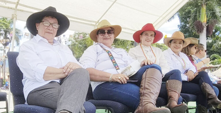 Con alegría desbordante y mucho colorido cierra el Festival ...