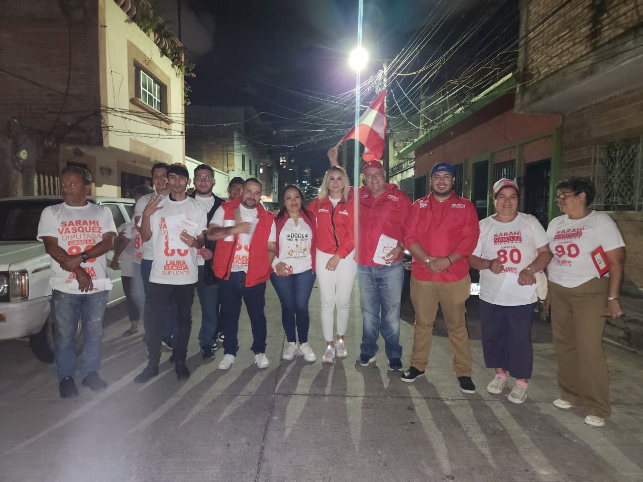 Sarahí Vásquez es recibida con cariño en el barrio Morazán