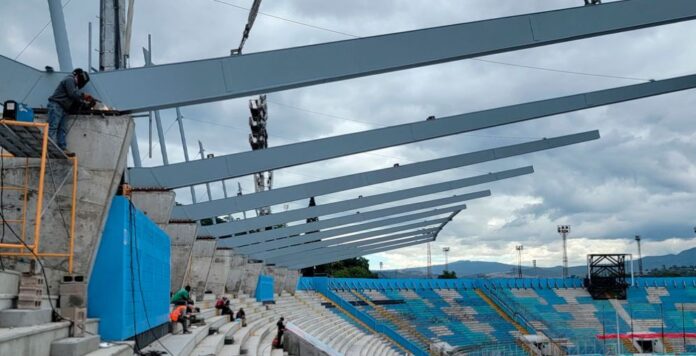 Nuevo techo del estadio Nacional, a días de ser finalizado