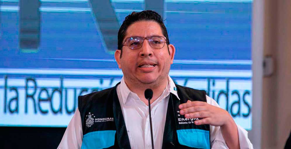 Erick Tejada asegura que se logró reducir tarifas en más de 24%