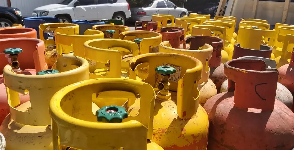 Tras el fin del subsidio cilindro de gas LPG se cotiza a L 271 en la ...