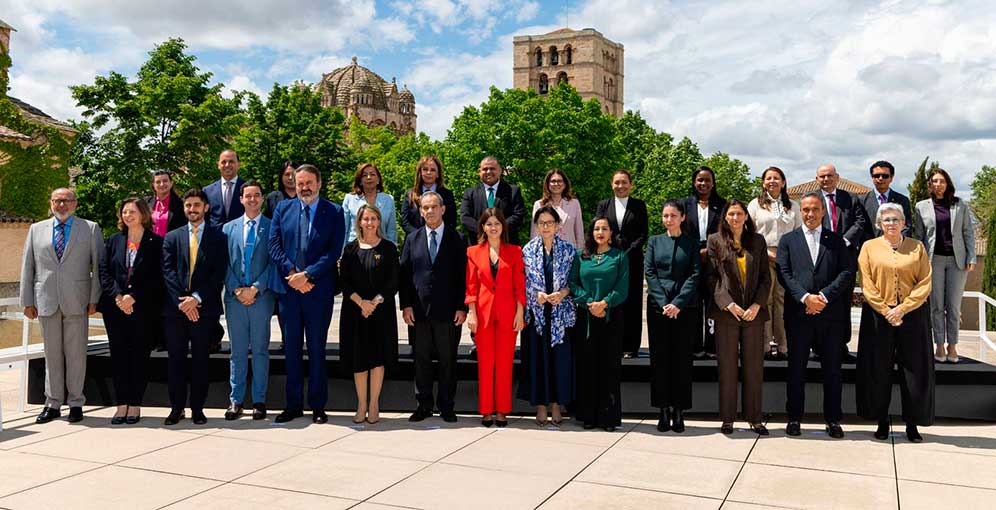 Representada por ministra de SENAF: Honduras participa en reuniones ...