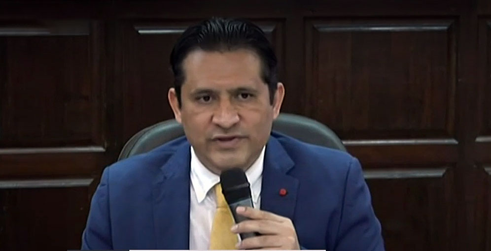 “Este es un juicio politizado”: Morazán comparece ante el pleno del CN