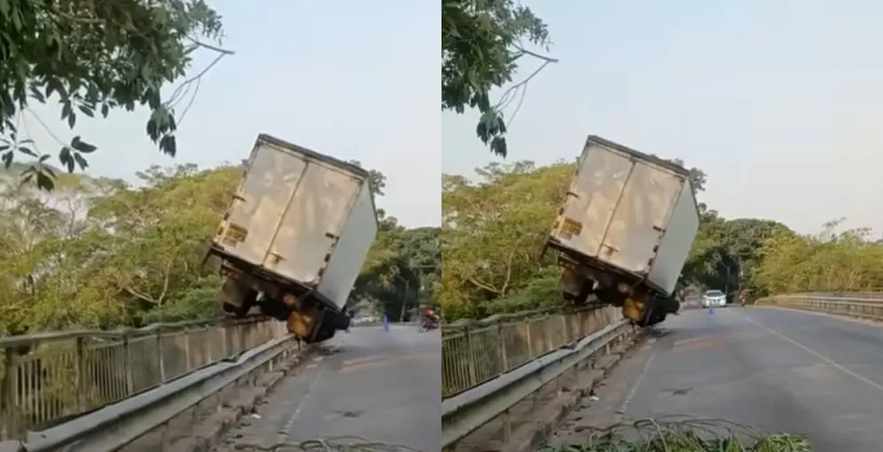 Camión quedó al borde del puente tras intento de salvar a un perro (Video)