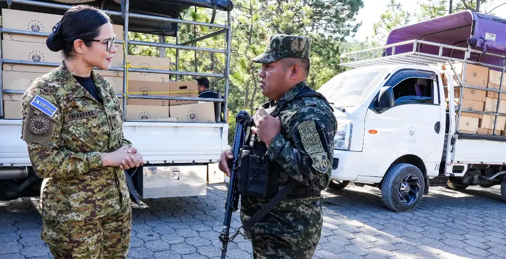 Asfura asegura que relaciones entre Honduras y El Salvador están bien