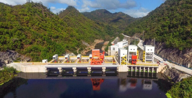Vendrían severos “apagones” por cierre de hidroeléctrica Patuca III