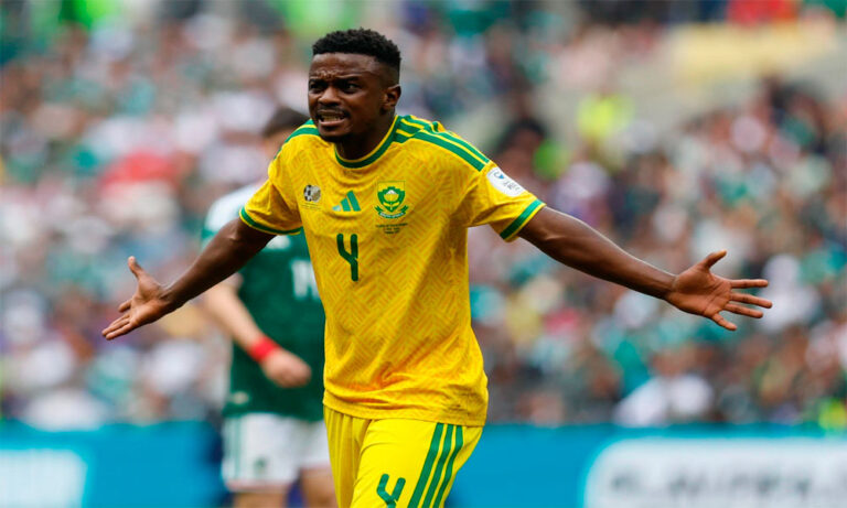 El sudafricano Yaya Sithole, primer jugador expulsado en el Mundial 2026